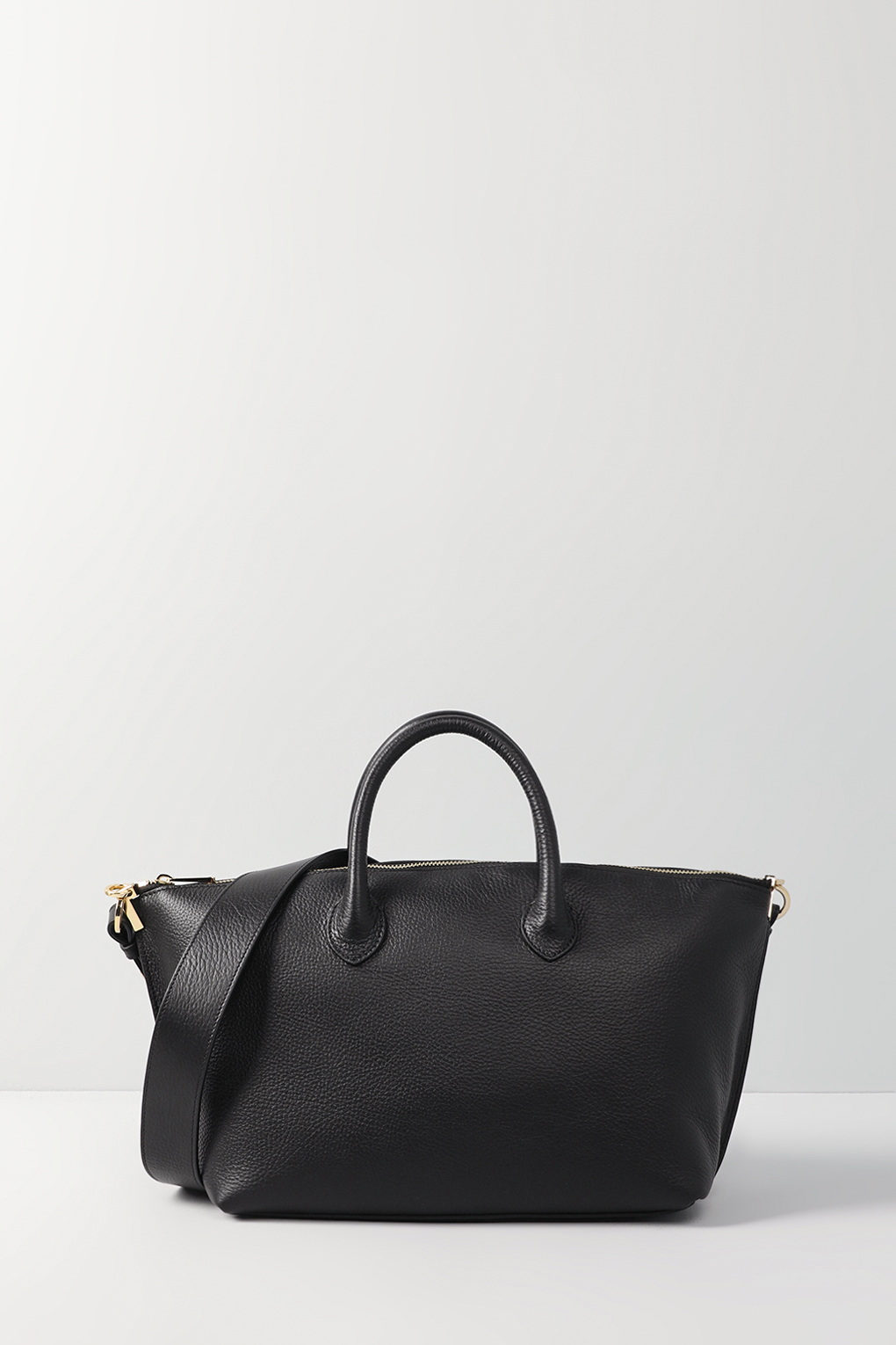 Кожаная сумка сэтчел Elsa SABRINA SCALA - скоро в продаже в интернет ...